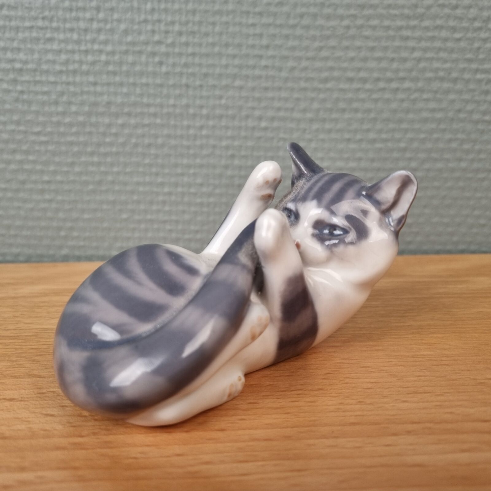 Legende kat, Royal Copenhagen - Villa og Vejbod