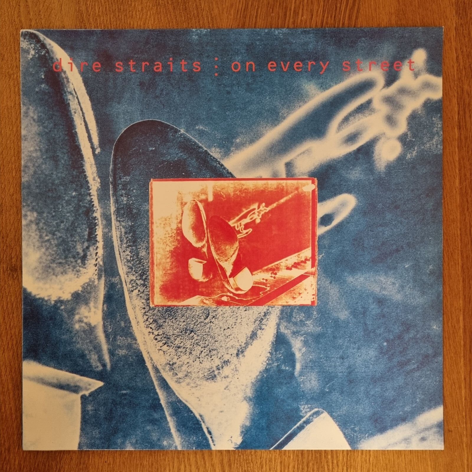 Dire Straits – On Every Street – Vinyl - Villa og Vejbod