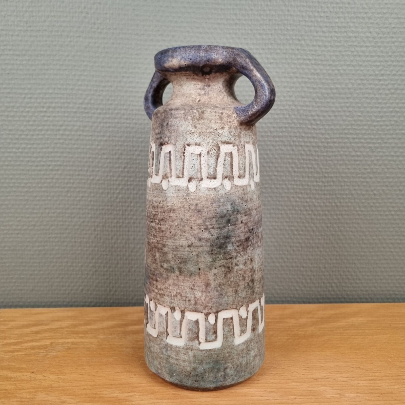 Heissner vase med hanke i keramik – 26cm - Villa og Vejbod